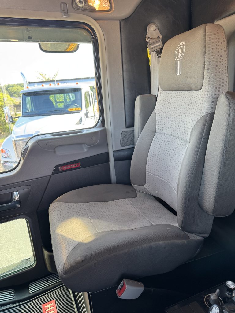 2021 KENWORTH W900B - KWPA